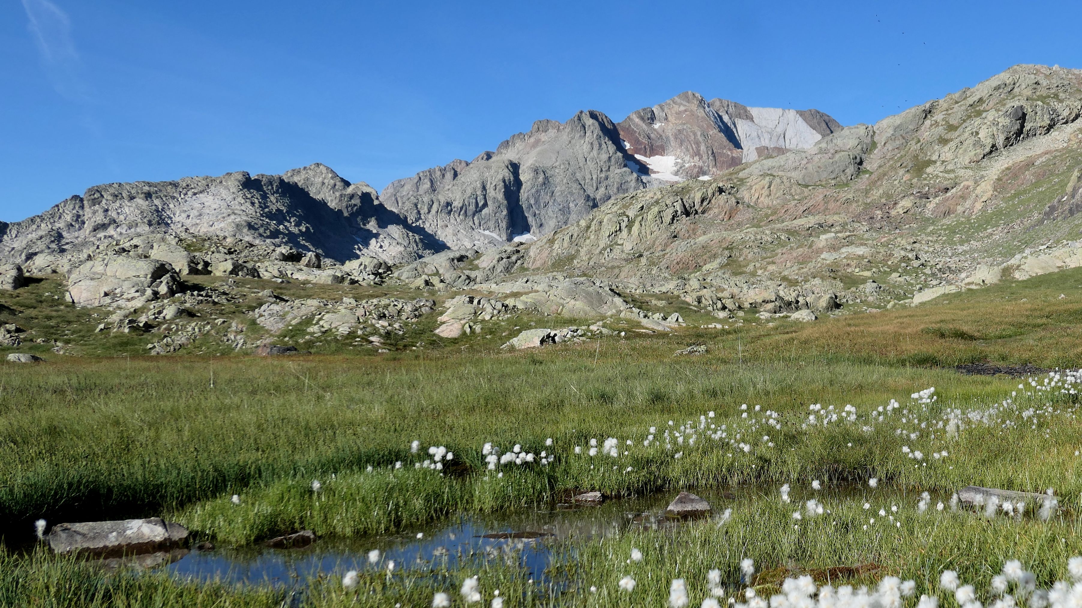 Lourdes-Ordesa | Thru hikes in Europe, Asia, USA…